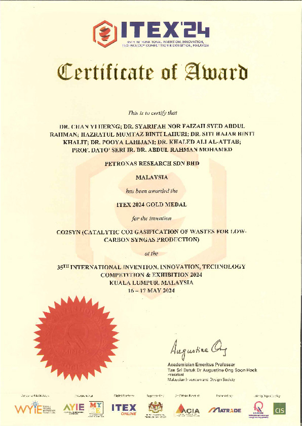 USM News Portal - USM VC LEADS AWARD-WINNING RESEARCH TEAM WITH INNOVATIVE PROJECT AT ITEX’24